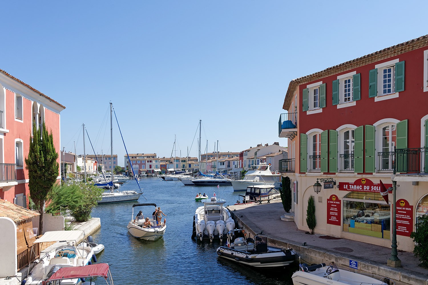 Port Grimaud, Venice of the South of France - Francecomfort Holiday parks