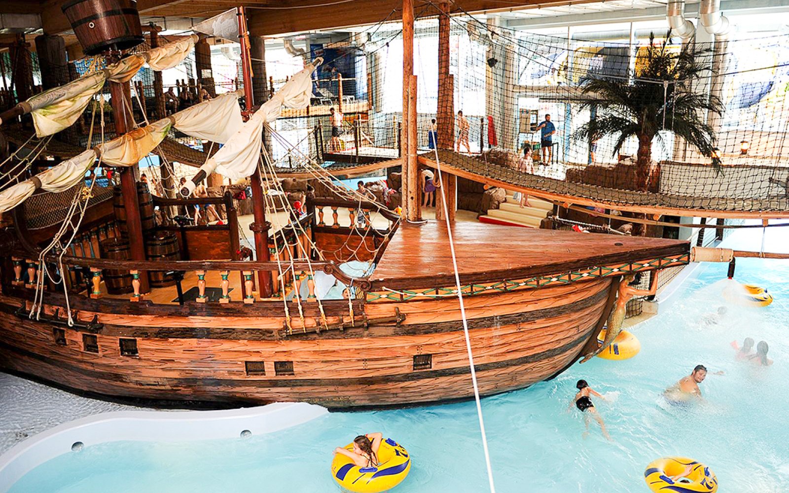 Aquaparc Bouveret on Lake Geneva - Francecomfort Holiday parks