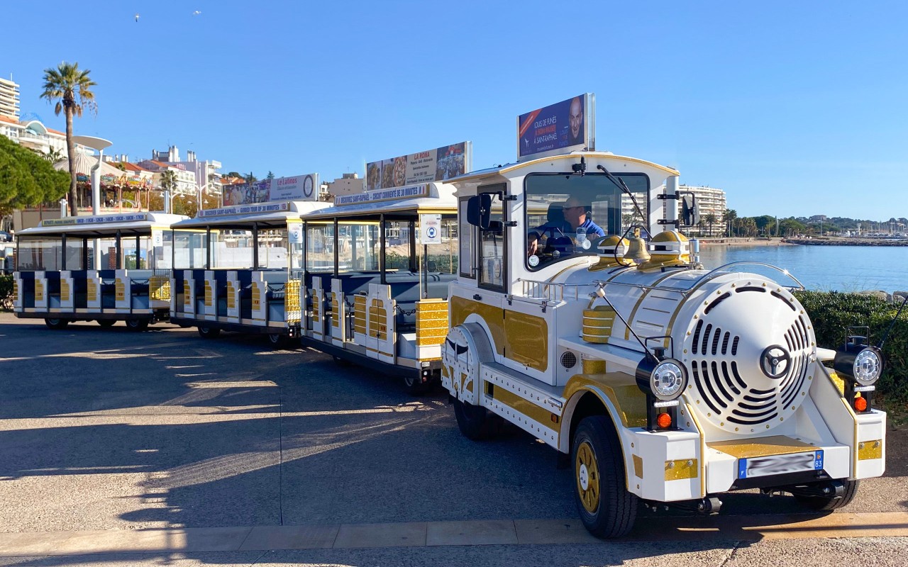 Frejus et Saint Raphael stations balneaires du Sud de la France ...