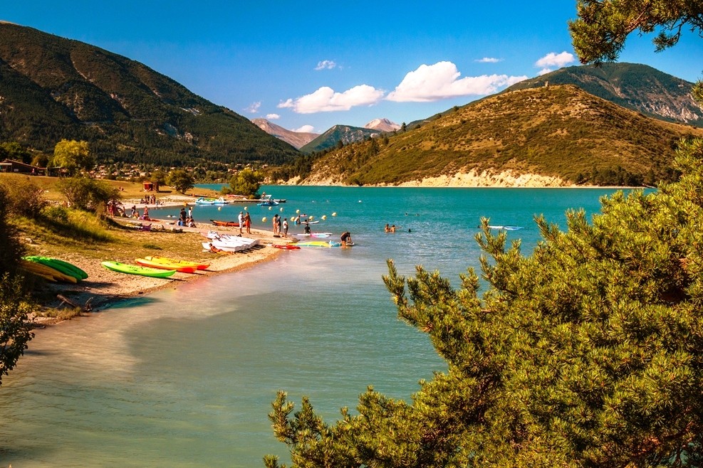 Lac de Castillon près de Castellane - Francecomfort Parcs de vacances
